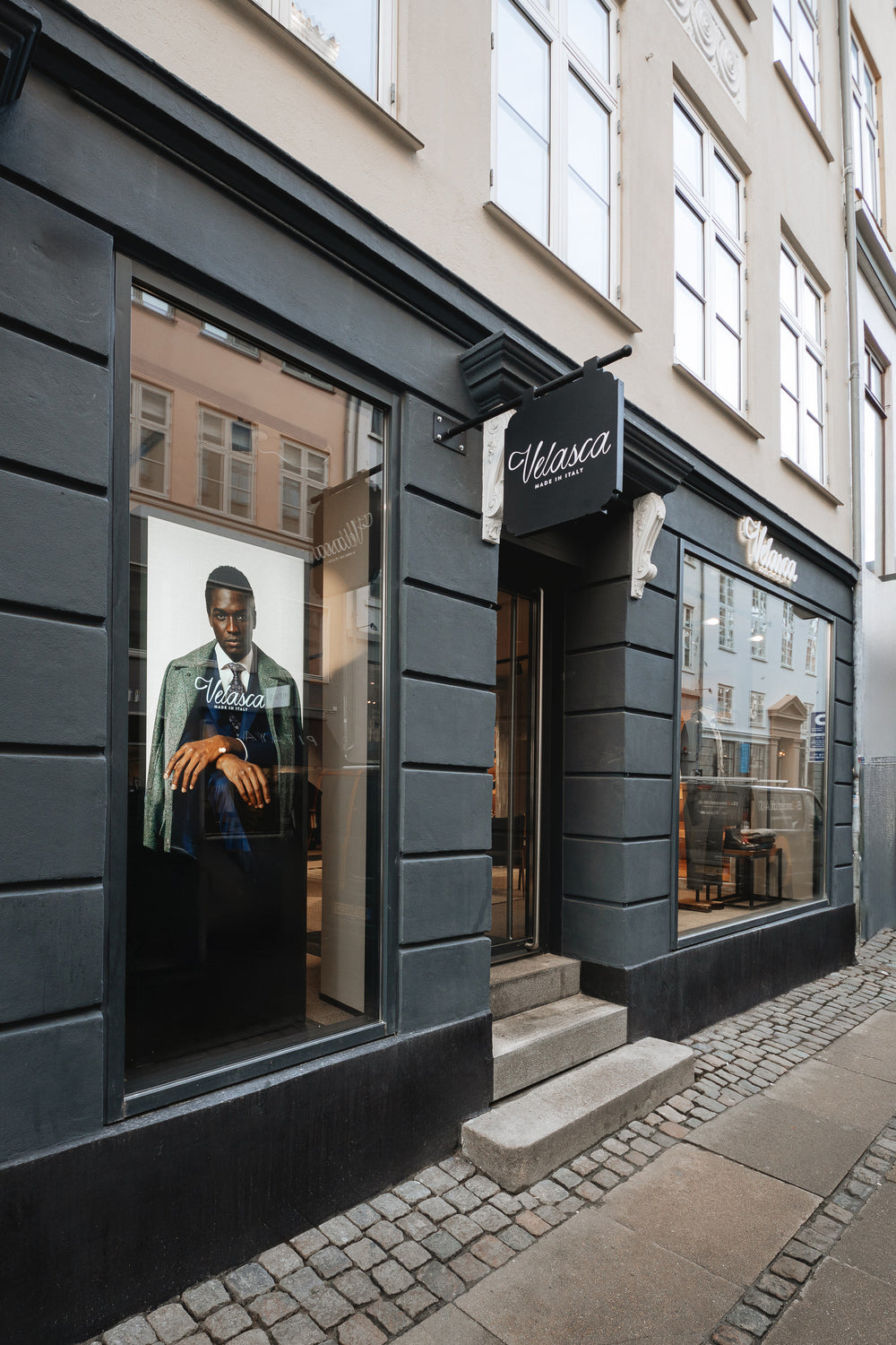 Our stores | Velasca